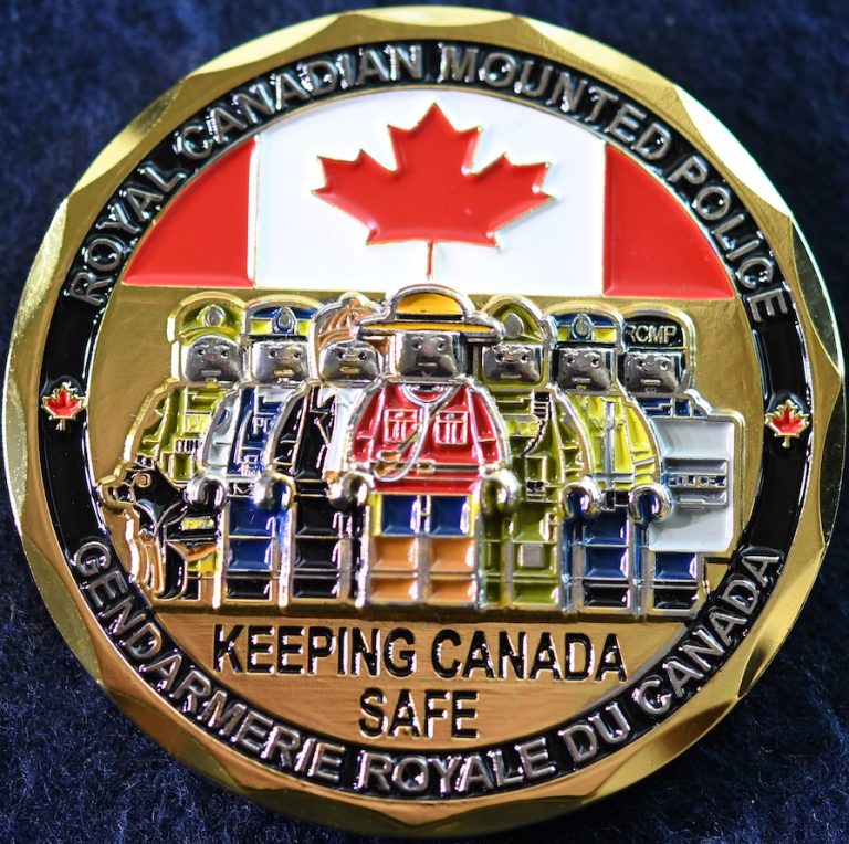 RCMP LEGO Keeping Canada Safe gold | Challengecoins.ca