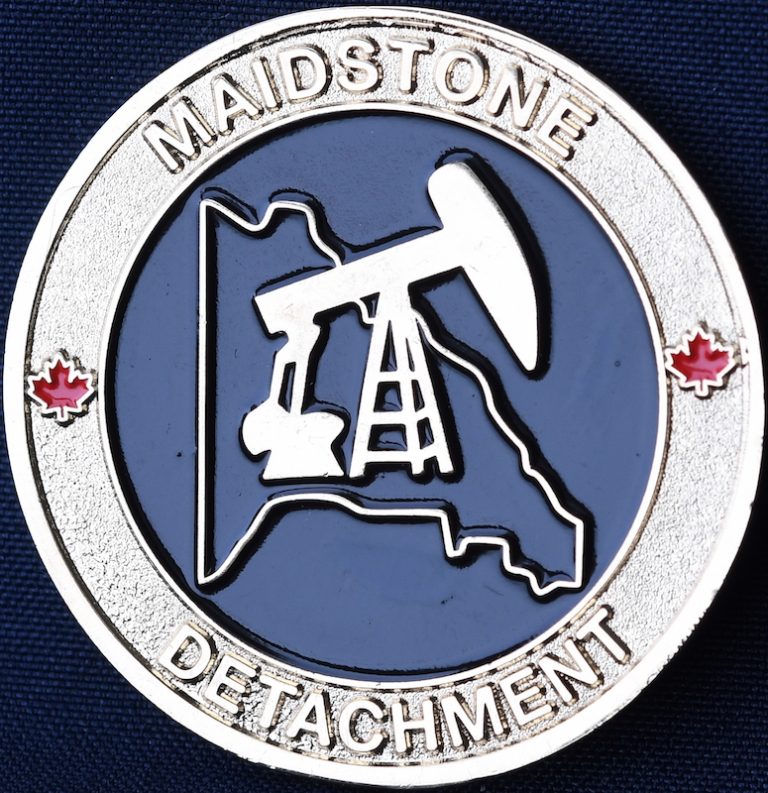 RCMP F Division Maidstone Detachment Gold | Challengecoins.ca