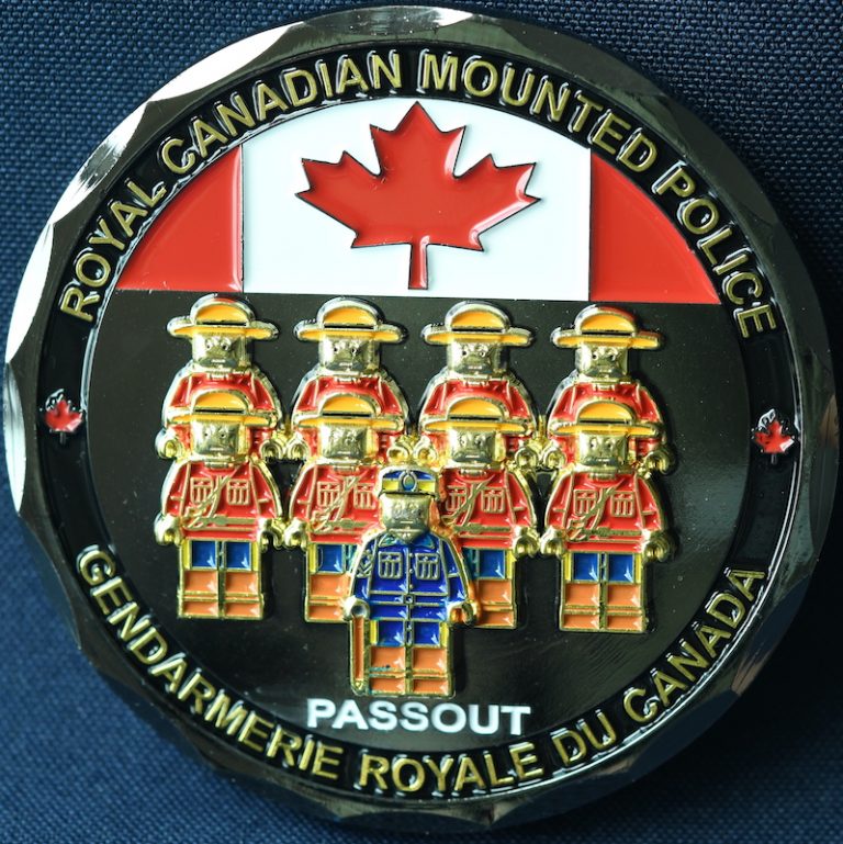 RCMP Generic LEGO Passout Black | Challengecoins.ca